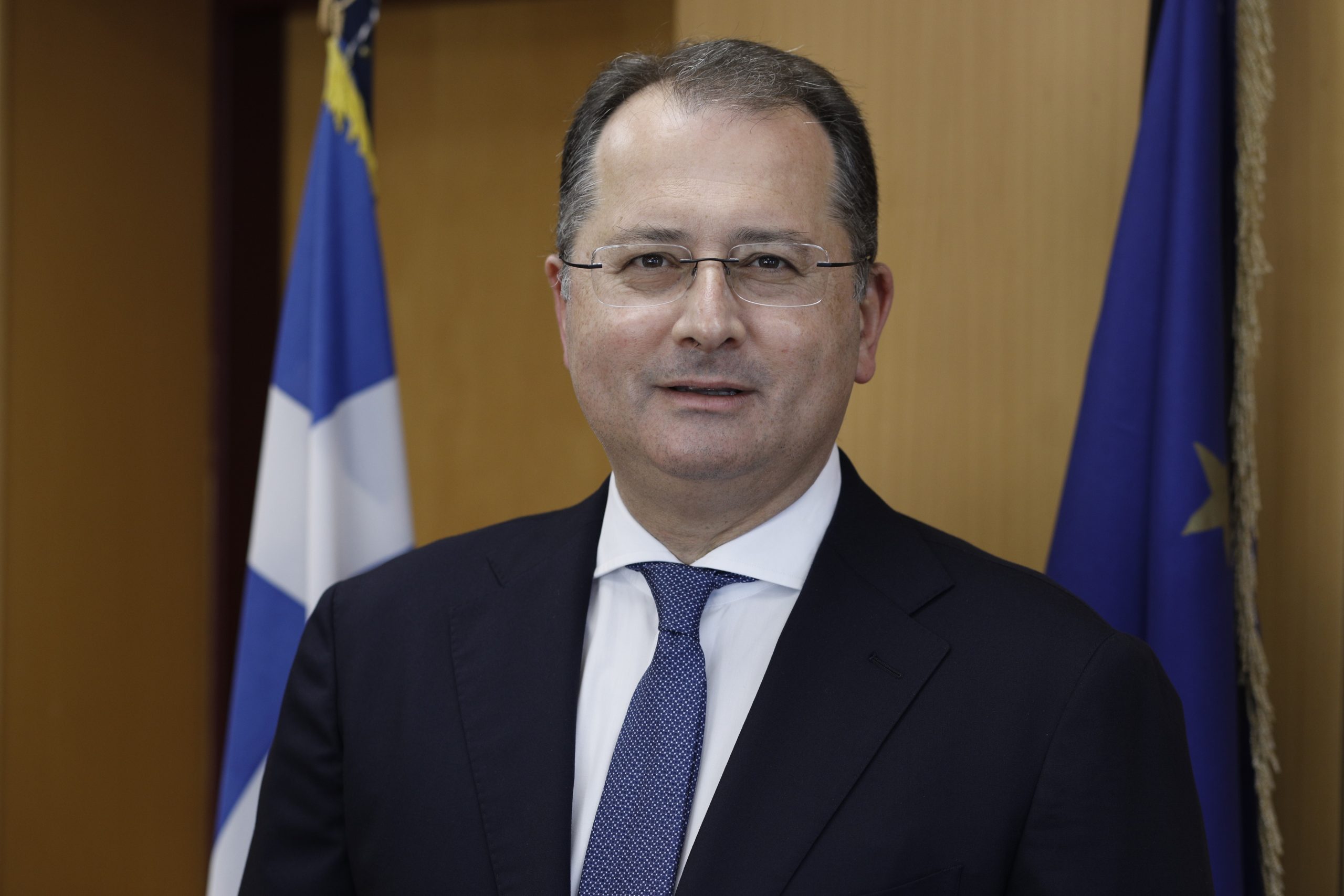 Απλούστερες, ταχύτερες και διαφανείς διαδικασίες στη διοίκηση του ΥΠ.Α ...